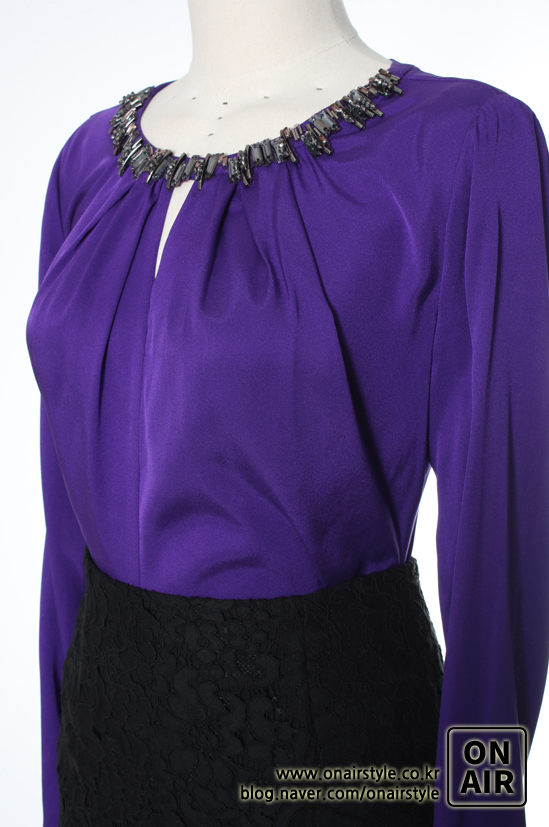 온에어 - blouse - Violet Neck Biz Blouse & Black Lace Skirt